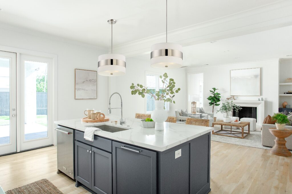 How We Help Builders and Designers Light Their Projects - Franklin Lighting